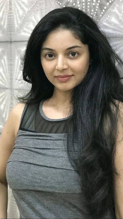 Sanam Shetty Wiki, Biography, Age, Height, Movies - Tea Koffee